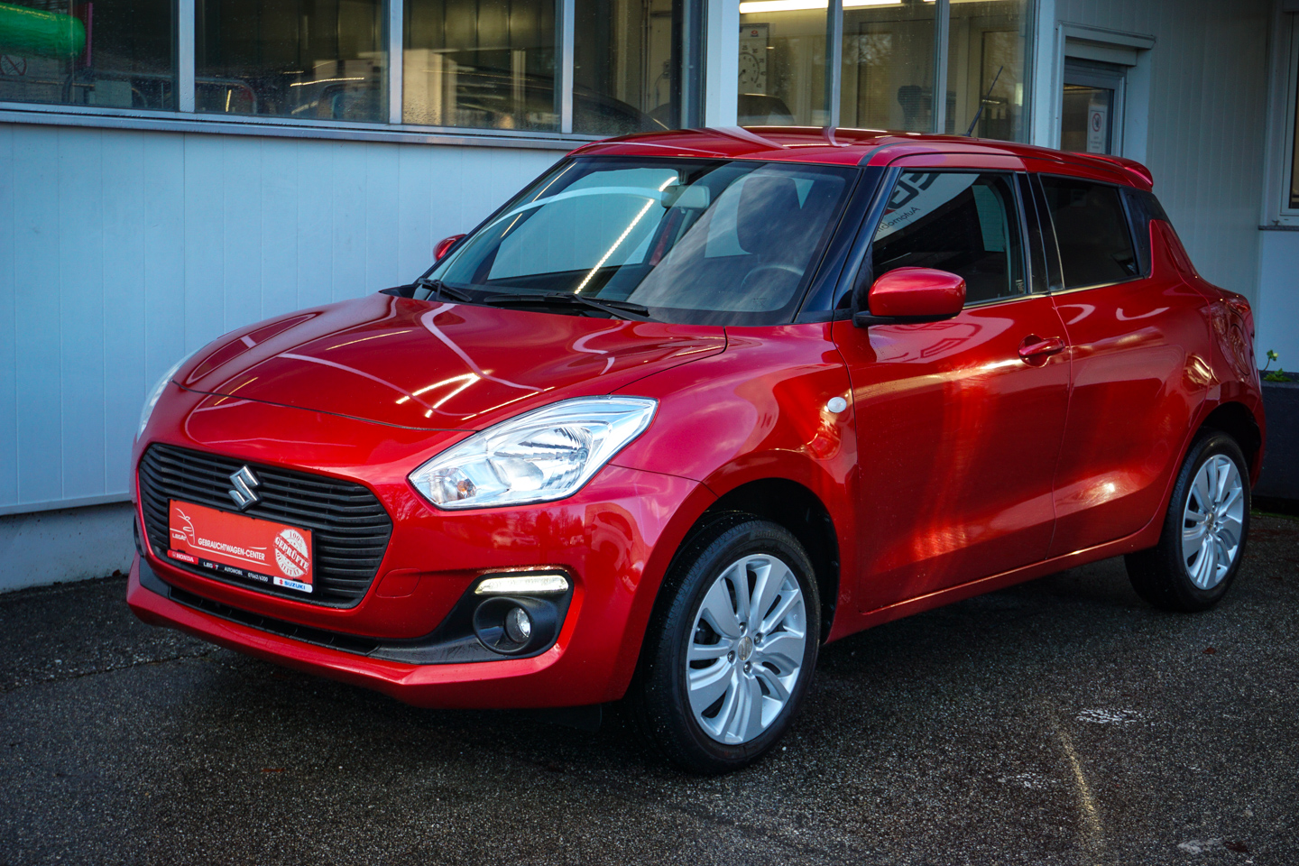 Fahrzeuge Legat — Suzuki Swift Shine ALLGRIP