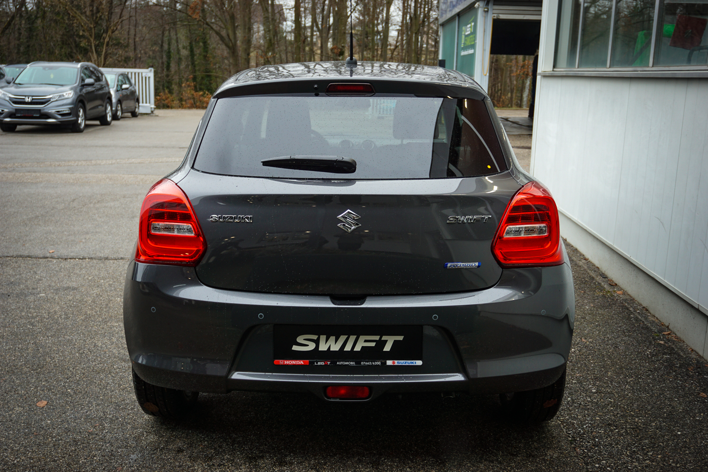 Fahrzeuge Legat — Suzuki Swift Shine Hybrid